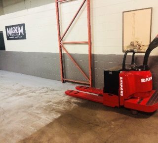 Used Forklift Dealer | Magnum Material Handling